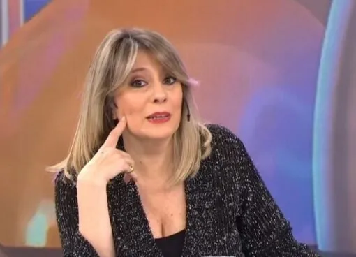 «Julio Iglesias nunca se propasó ni me faltó el respeto» – Radio Nacional